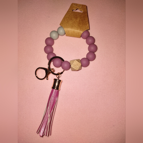 Hand Crafted | Other | Silicone Bead Keychain | Poshmark